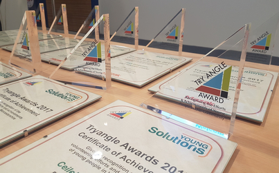 Tryangle Awards 2017 « Young Solutions